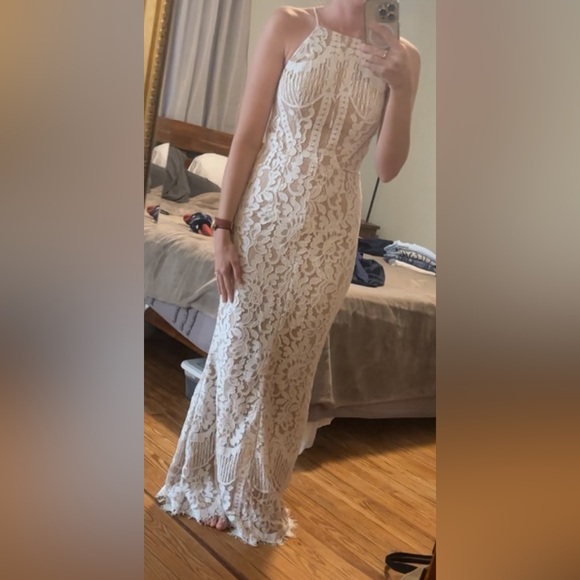 Jarlo London | Dresses | Nwt Jarlo High Neck Lace Gown | Poshmark